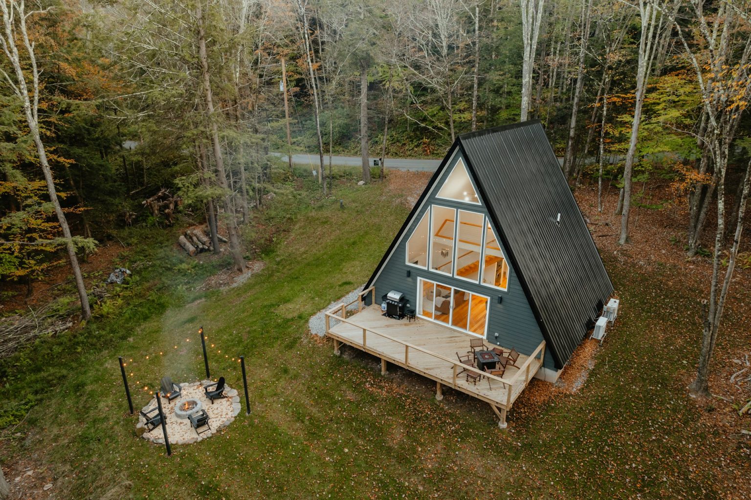 10 Striking Examples Of Modernism Architecture Designed By Master ...